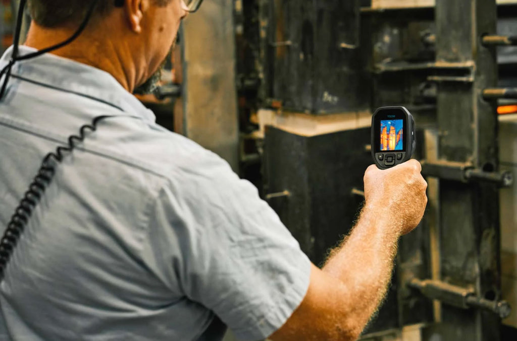 FLIR TG298 30:1 High Temp Spot Thermal Camera 160×120 Thermal Camera FLIR