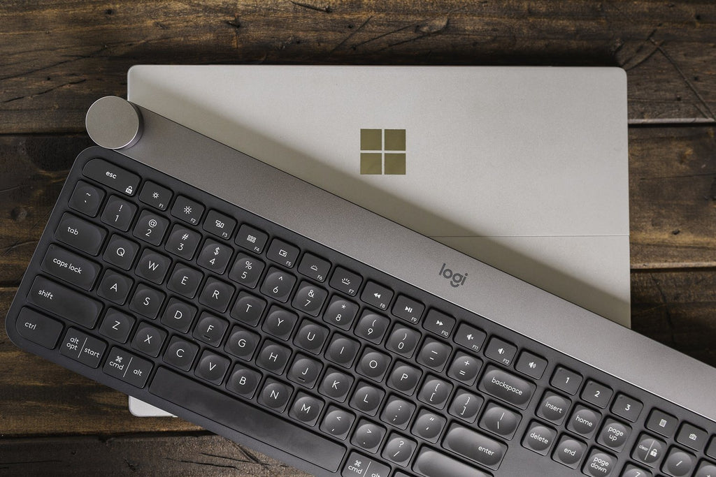 Logitech Craft Wireless Advanced Keyboard with Creative Input Dial - Furper